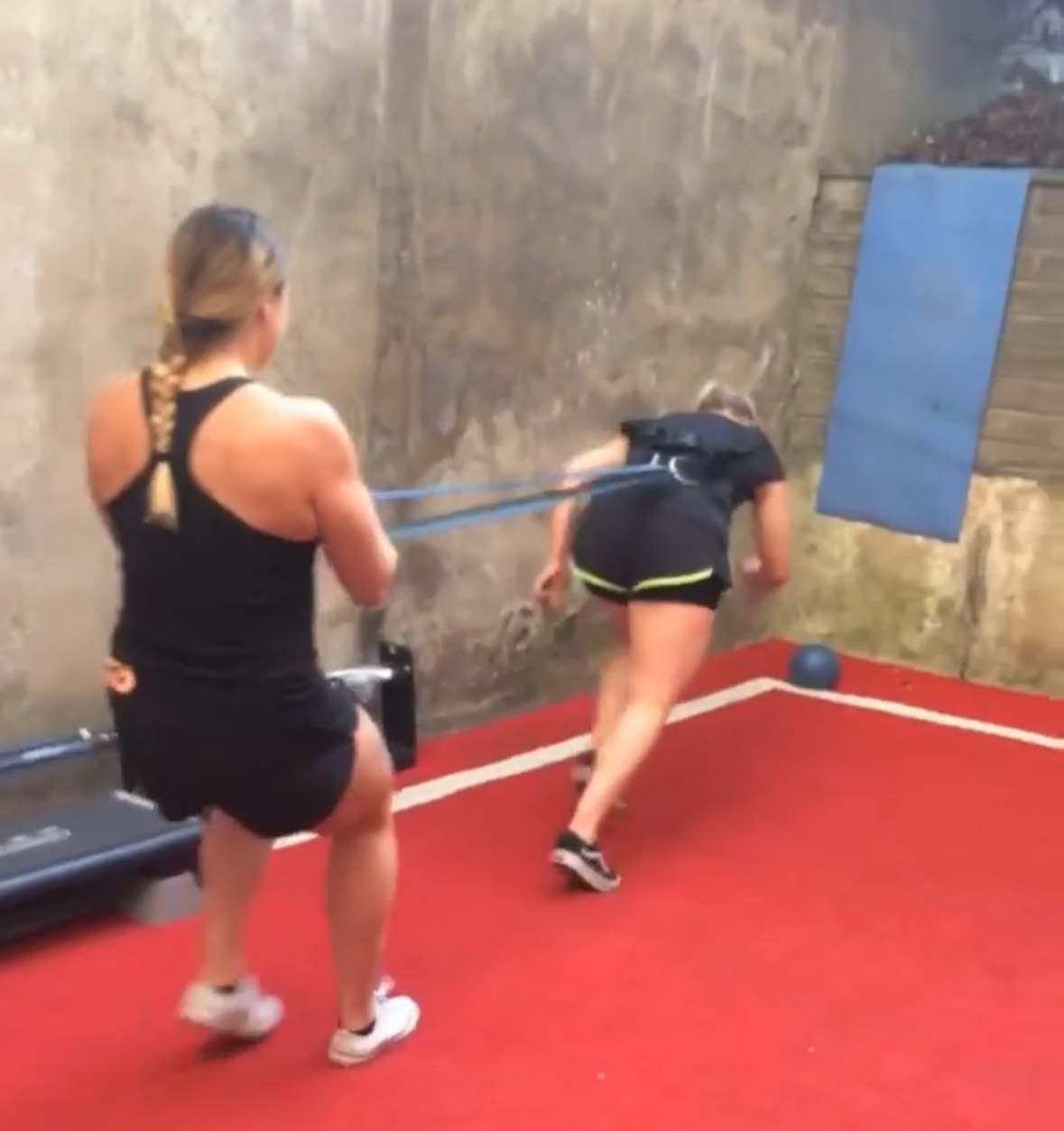 Meet Danielle – Firefly Somatics™